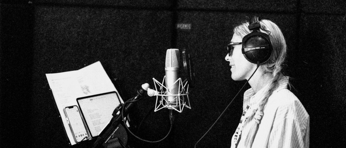 A Deep Dive Into The Emotional Abyss Of The Tides By Bird - Neon Music ...